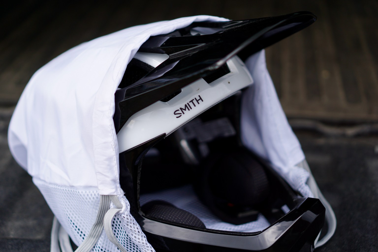 SMITH MAINLINE Review | An in-depth review of Smith's top helmet