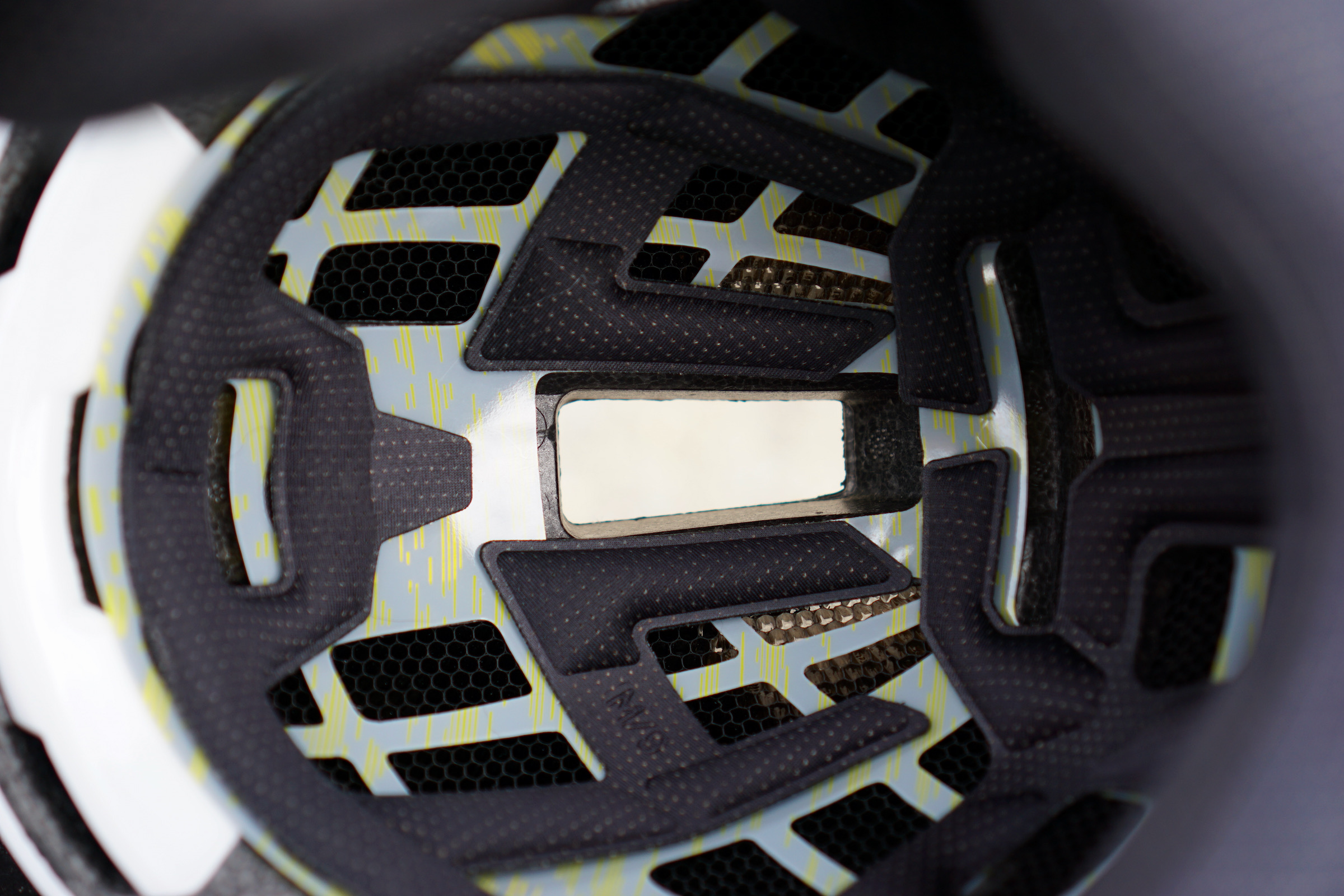 SMITH MAINLINE Review | An in-depth review of Smith's top helmet