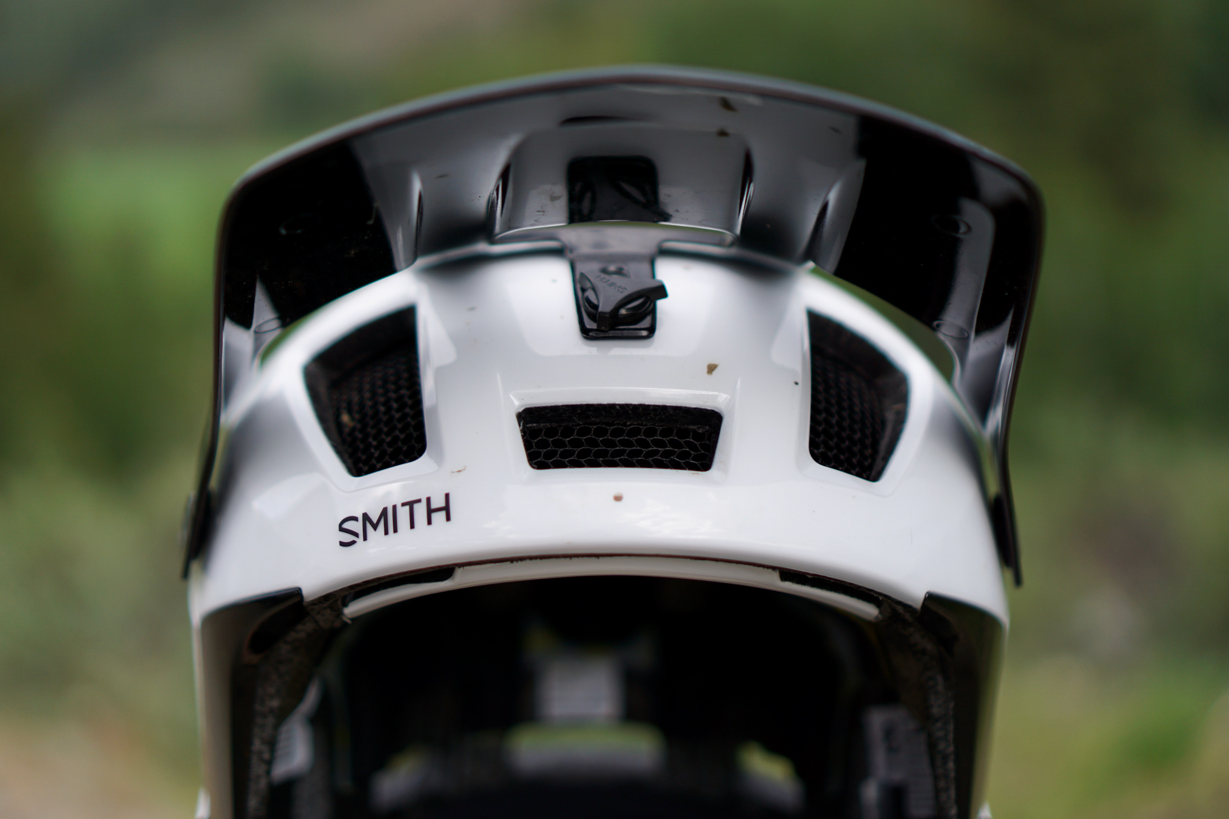 SMITH MAINLINE Review | An in-depth review of Smith's top helmet