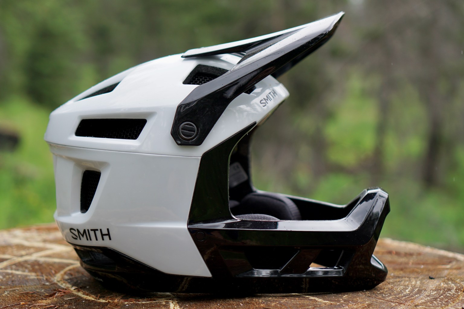 The Best Mountain Bike Helmets of 2024 | Rider Tested